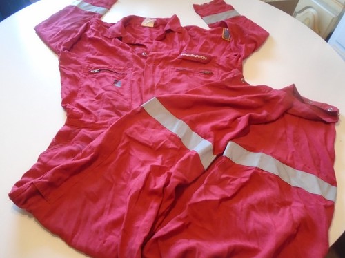 WENAAS ANTIFLAME COVERALLS Red Workwear Flame Fire Halliburton Patch ...