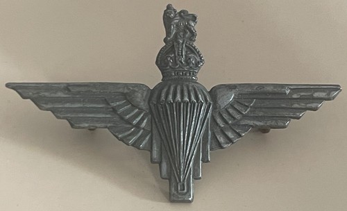 RARE ORIGINAL WW2 BRITISH PARATROOPER PARACHUTE REGIMENT CAP BADGE | eBay