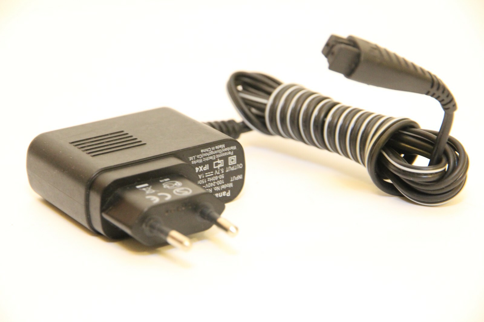 PANASONIC Charger AC/DC Shaver Adaptor Power Supply RE7-40 5.7V 1A ...