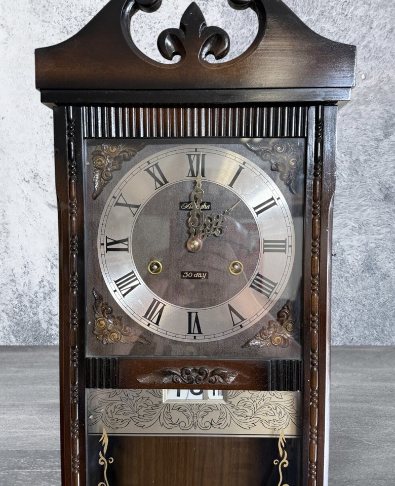 Super Rare Aikosha 30 Day Wall Calendar Clock w/Keys | eBay