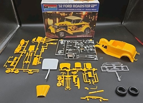 Monogram 32 FORD ROADSTER Street Rod 1/24 Model Kit 2718 Parts Chrome ...