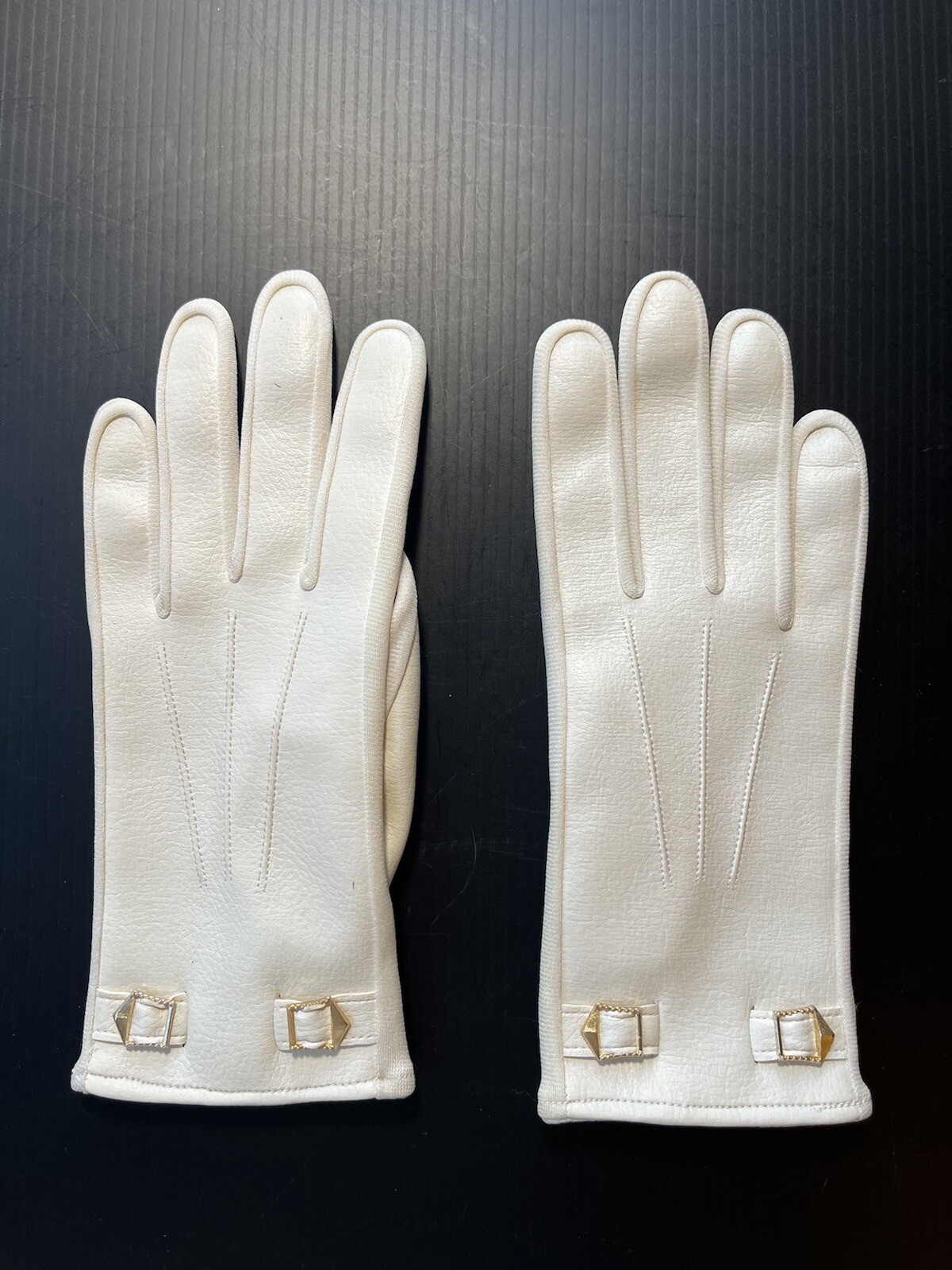 SET OF 3 VINTAGE SIMULATED LEATHER GLOVES ONE SIZE (FITS LIKE 7-7.5 ...