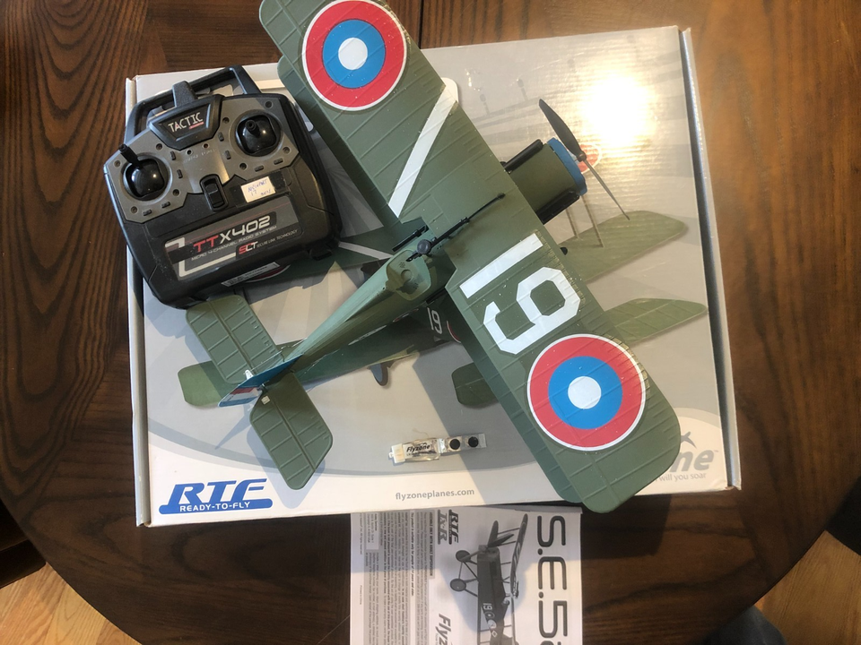 Flyzone rc airplane , 14"ws , RTF-NEW IN BOX | eBay