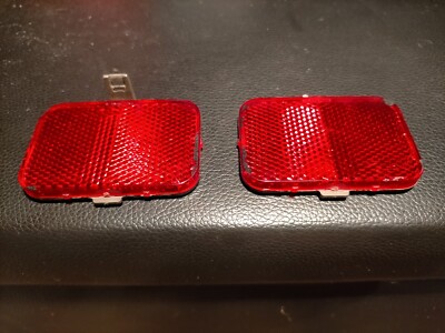 Holden Commodore VG VN VP VR VS SS UTE WAGON REAR BAR REFLECTORS X2 ...