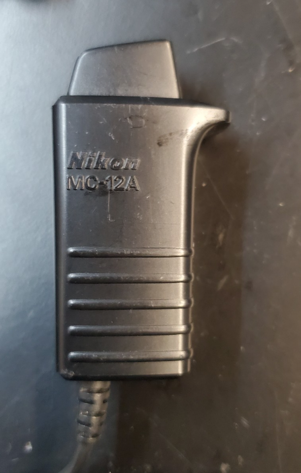 Nikon MC-12A Remote Shutter Release w/10 foot cable - Free Shipping! | eBay