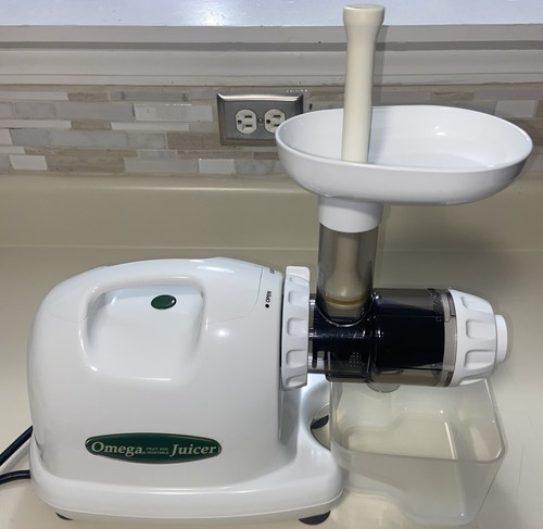 Omega 8004 Nutrition Center Juicer: Compact, Quiet, Heavy Duty | eBay
