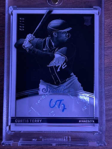 2022 Panini Chronicles Studio Black and White Signatures #SBW-Curtis ...