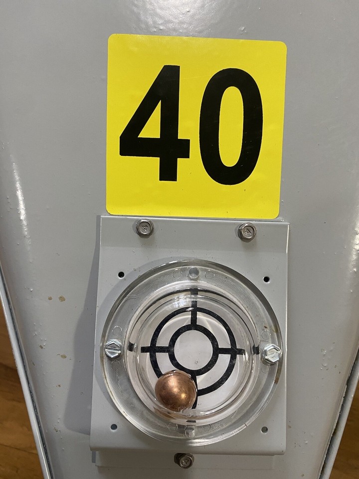 GE M-400R2 LUMINAIRE WITH CUTOFF OPTICS PE RECEPT W/SHORTING CAP ...