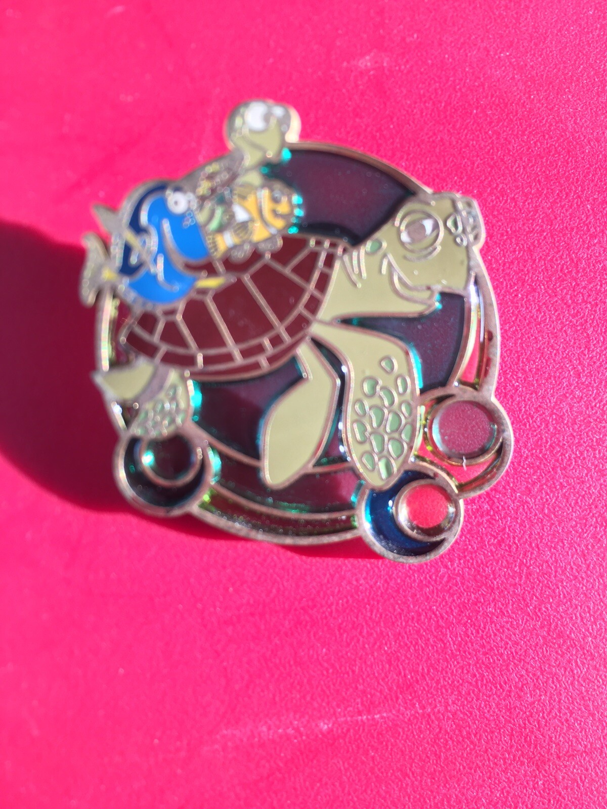 Disney Finding Nemo Stained Glass Turtle Ride Crush Squirt Dory Marlin ...