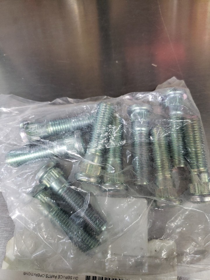 10 GM OEM NOS 94501734 Front Wheel Hub Extension Bolt Screw 2004-2011 ...