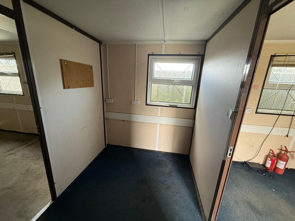 40ft x 12ft Office Container | eBay UK