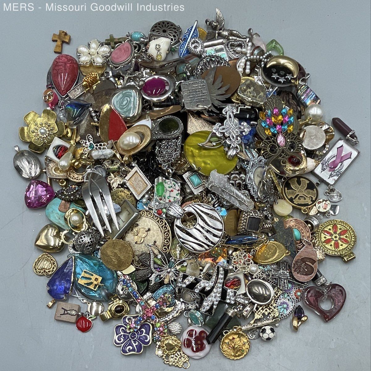 Mixed Metals/Materials Lot of Pendants/Charms - 6 Pounds | eBay