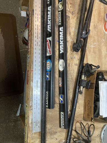 Yakima RailGrab Roof Rack Cross Bar System 58” Round Bars for bikes and ...