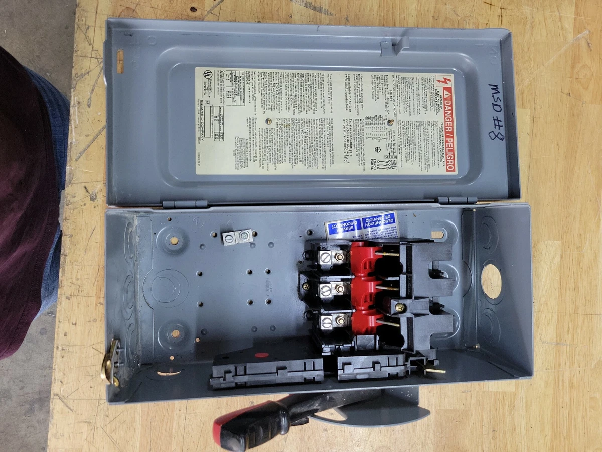 Square D HU361RB Heavy Duty NF Safety Switch 30A 600V Nema, 51% OFF