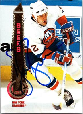 Bob Beers autographed Hockey Card (New York Islanders) 1995 Pinnacle ...