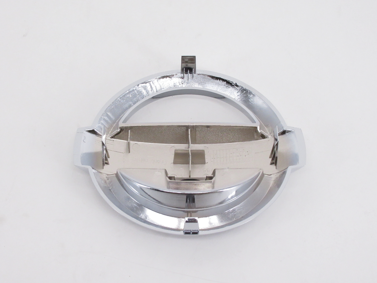 Genuine OEM Nissan 62890-4RA0B Front Grille Emblem 15-18 Maxima w ...