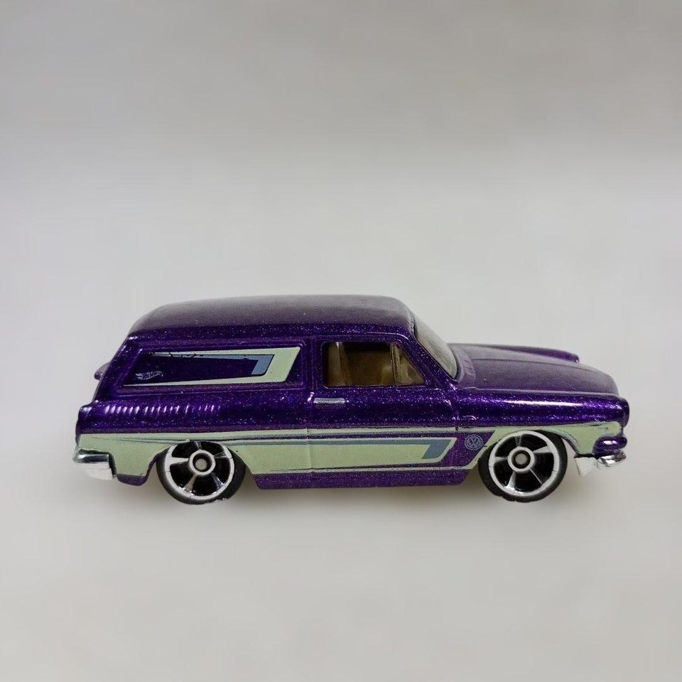 Hot Wheels Custom '69 Volkswagen Squareback | eBay UK