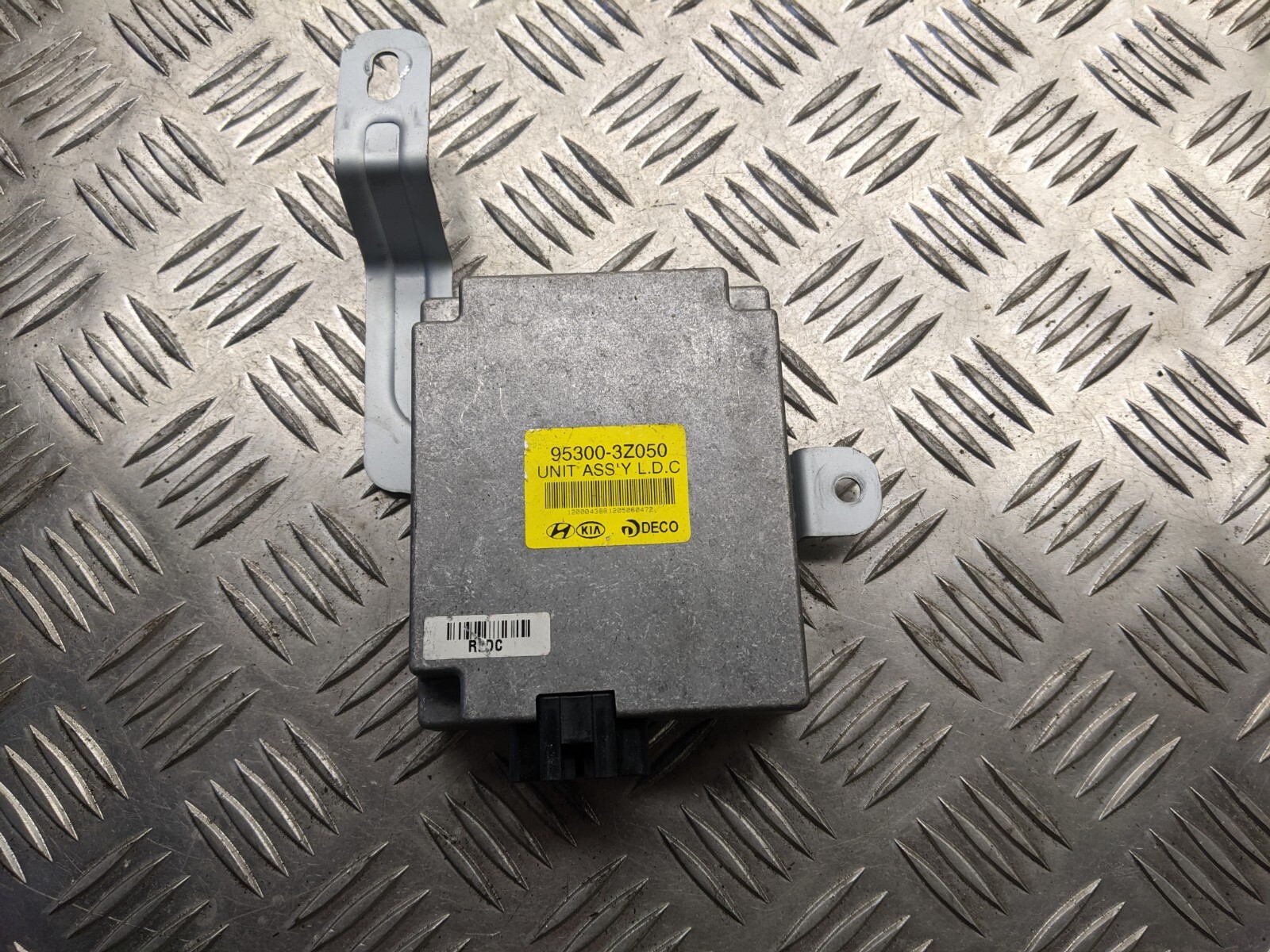 B511 Hyundai LDC Control Unit Module 953003Z050 | eBay