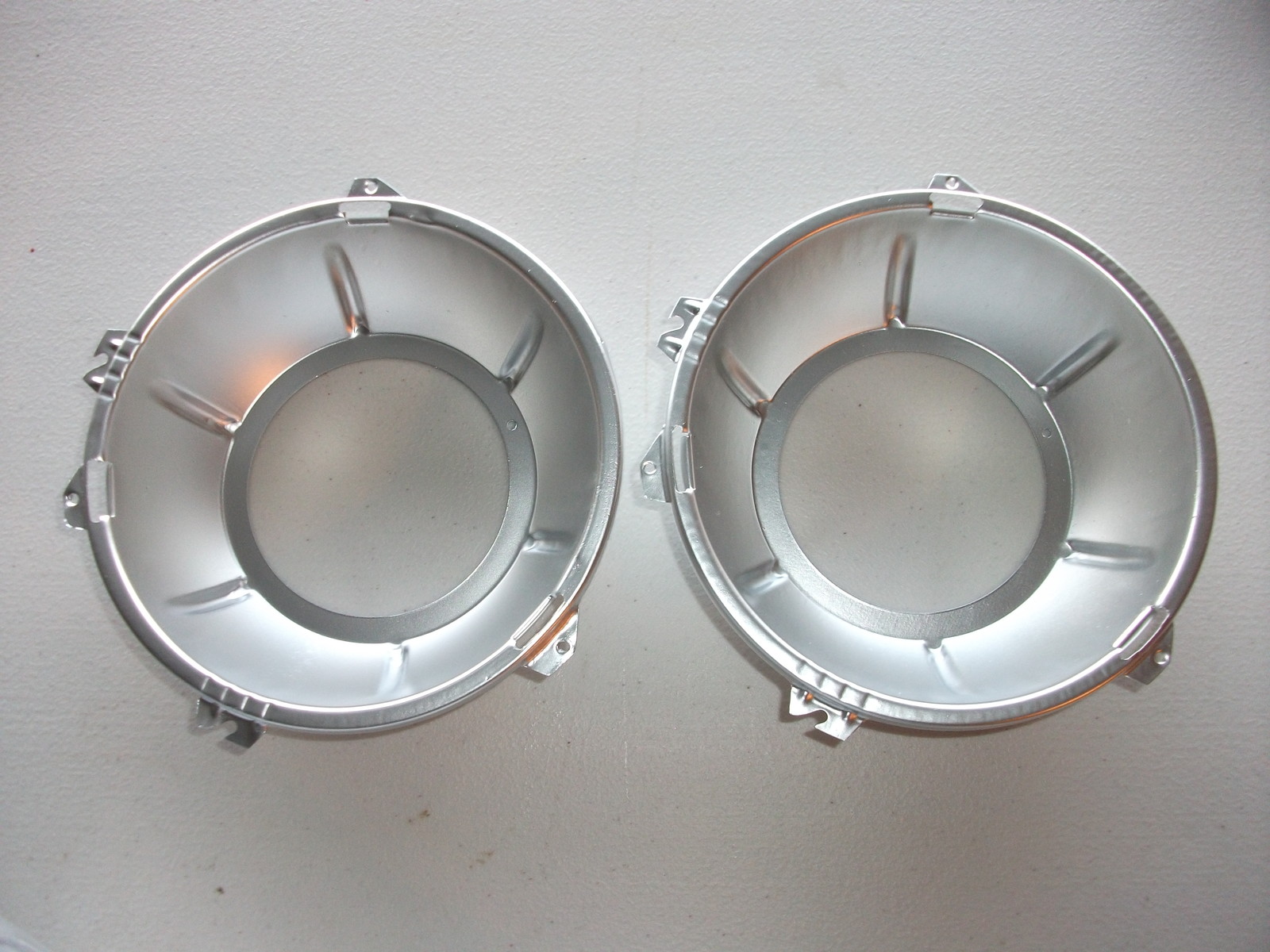 PAIR OF HEADLIGHT CUPS SUITS EJ EH HD HR X2 HOLDEN 7 " HEAD LIGHT NASCO ...