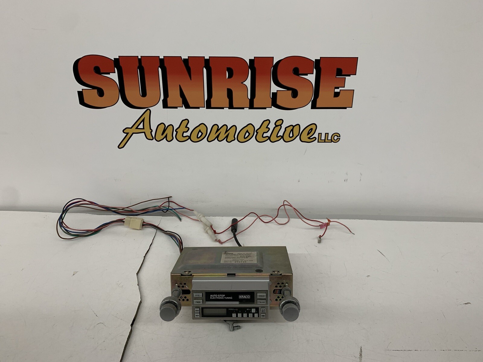 VINTAGE KRACO CAR STEREO CASSETTE PLAYER MODEL ETR-1081A COMPLETE D-6 ...