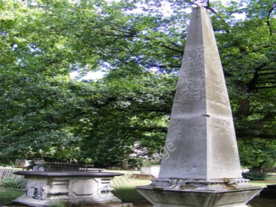 Photo 6x4 Obelisk in St George's Gardens London For Thomas Falconer ...