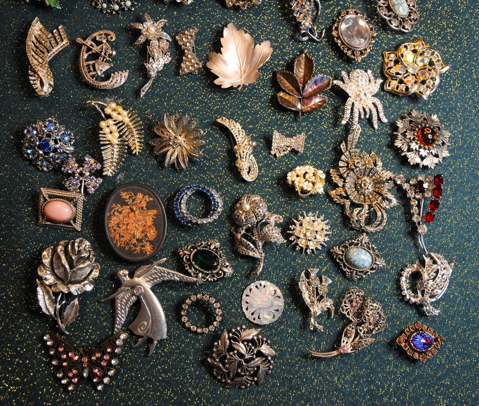 700g Bulk Job Lot - Brooches Vintage Silver Tone Stone Set Rhinestone ...