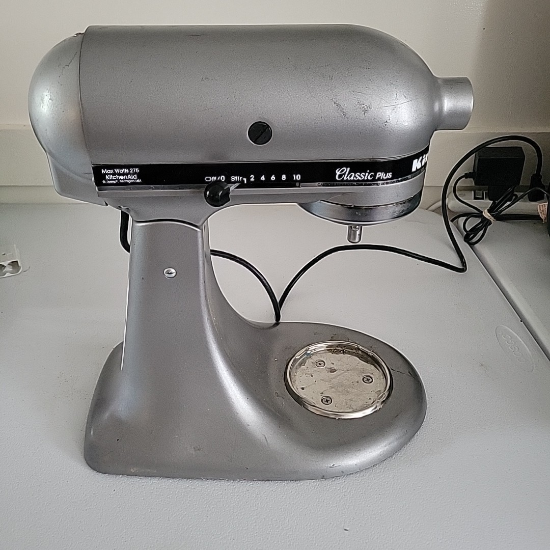 KitchenAid KSM75SL Classic Plus Series 4.5 Quart Tilt-Head Mixer No ...