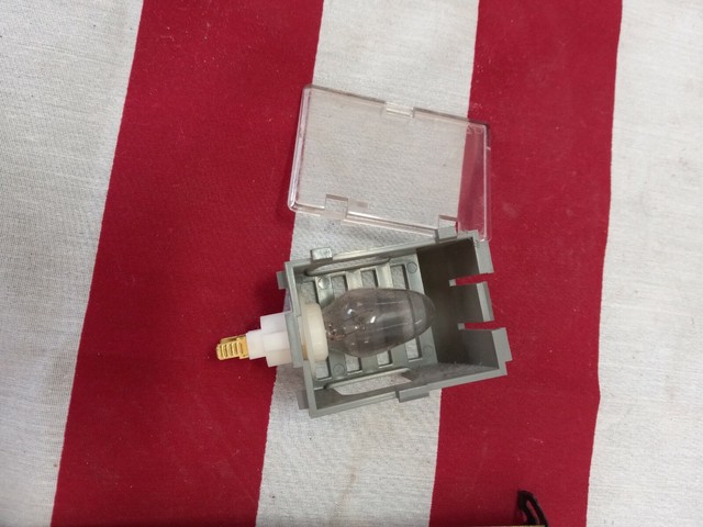 131843500 Kenmore Electric Dryer Light Socket Gray for sale online | eBay