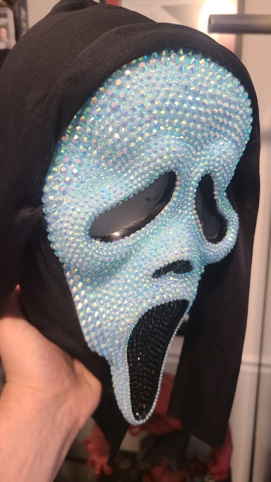 Ghost Face Scream Ghostface Glitter Pearl Sparkles Halloween or Cosplay ...