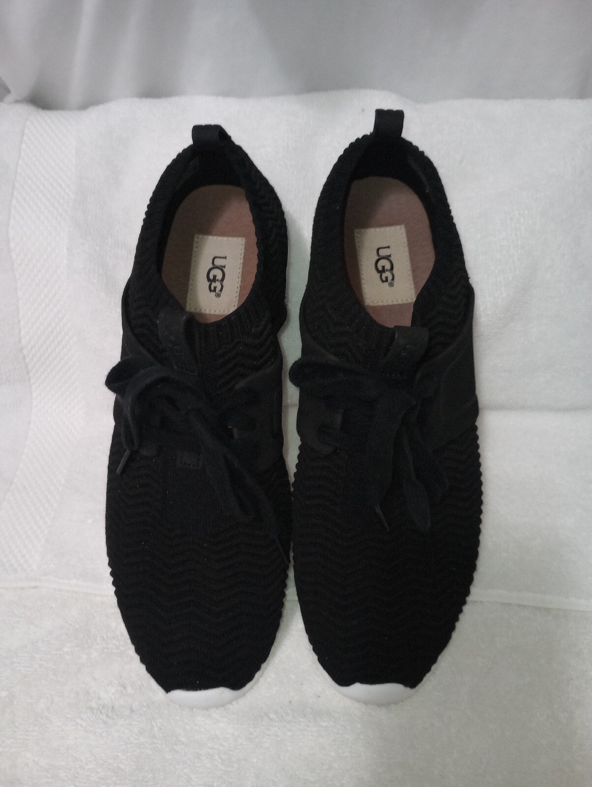 UGG Tye Treadlite Black Lace Up Running Sneakers Shoe… - Gem