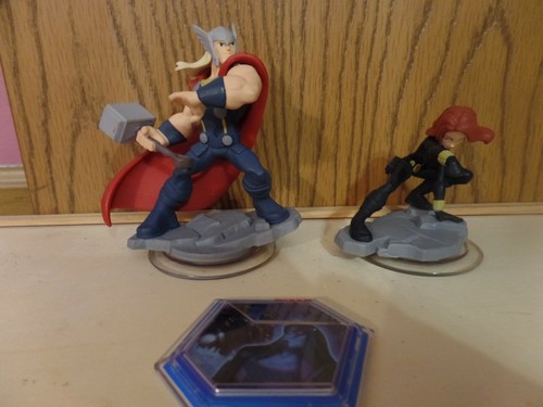 DISNEY INFINITY 2.0 Marvel Thor & Black Widow Figure Lot of 2 includes ...