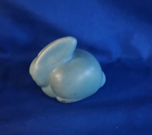 Vintage Van Briggle Blue Matte Bunny Rabbit Signed CB Clara Beyers 1980 ...