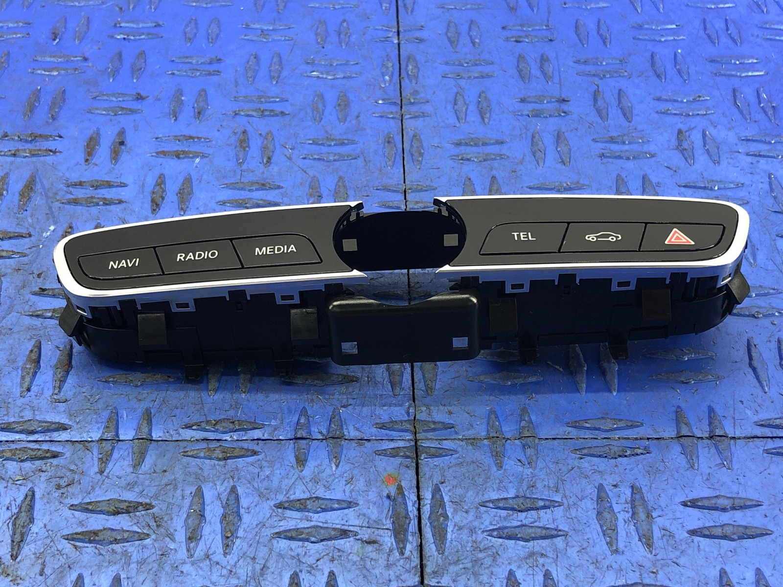 2017-2020 MERCEDES E300 DASH MOUNTED RADIO NAVIGATION CONTROL PANEL ...