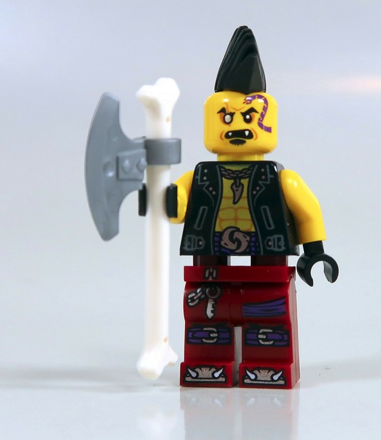 LEGO Ninjago Mohawk Minifigure EYEZOR w Scimitar with Nicks and Bone ...