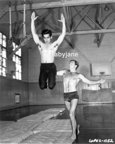 003 PERRY LOPEZ BARECHESTED WITH WORKOUT PARTNER IN GYM BEEFCAKE PHOTO ...