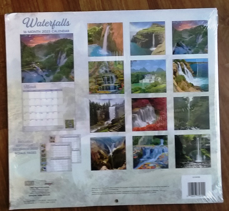 WALL CALENDAR - 16 MONTH 2023 WATERFALLS + BONUS PAGES & NOTE SECTION ...