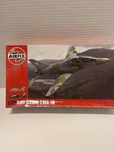 AIRFIX BAE HAWK T.MK.1A 1:72 SCALE MODEL KIT AIR ATTACK FIGHTER DISPLAY ...
