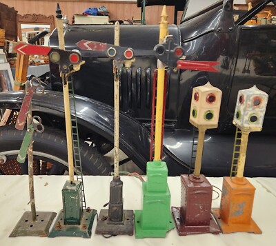 Lot Of 6 Vintage Model Train Signals/Semaphores/Crossing Gate...Ives ...