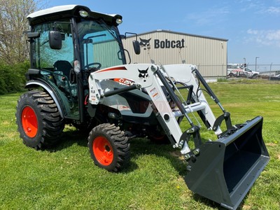 Tractors - Compact Tractor W Cab Loader