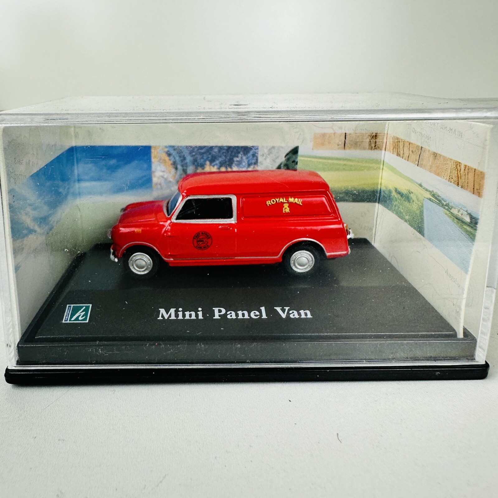 Cararama 1:72 Royal Mail Mini Diecast Van Model - May Suit Model ...