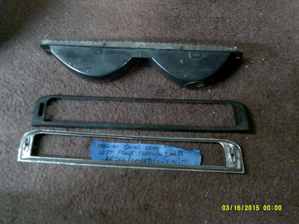 1986-1990 Buick Lesabre front parking bezel and lens left side | eBay