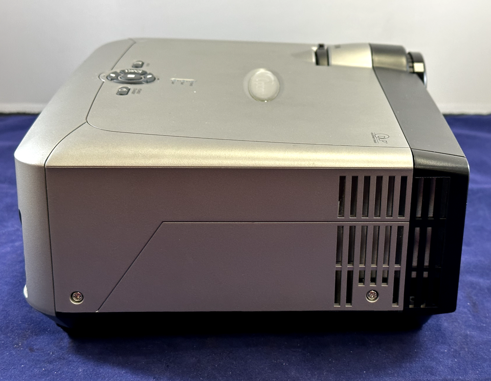 Optoma DX605 Projector with Remote & Traveling Case | eBay