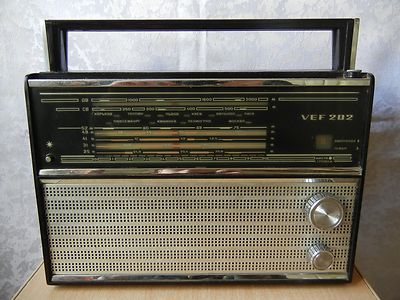 Vintage Old RARE Soviet vintage Russian VEF 202 AM radio receiver USSR ...