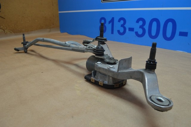 2016 W205 MERCEDES C63 Sedan Windshield Wiper Motor W/ Linkage ...