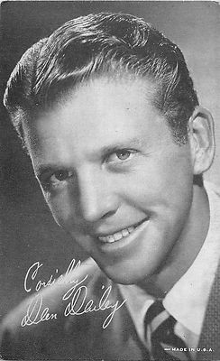 DAN DAILEY AMERICAN ACTOR & DANCER ARCADE CARD NON-P/C | eBay