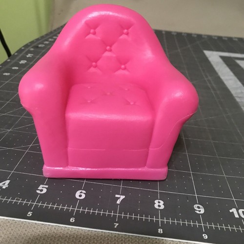 Barbie Hot Pink Armchair Living Room Chair Plastic Dollhouse Furniture ...