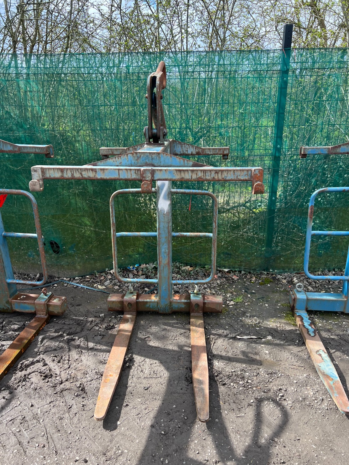 Conquip Pallet Fork Grabs 2000kg Lifting Attachment Digger Crane ...