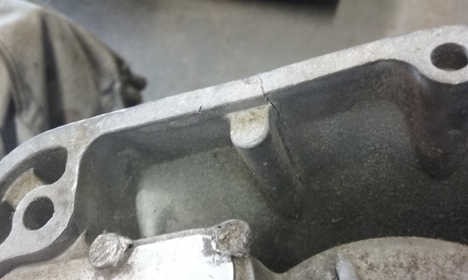 STOCK HARLEY FL FLH FX FXR SHOVELHEAD CAM COVER P/N 25218-70 FOR 1970 ...