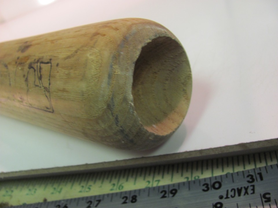 Mike Stefanski Louisville Slugger Bat H238, cracked Cincinnati Reds ...