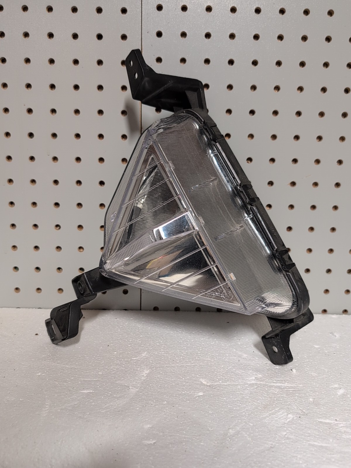 2019 2020 HYUNDAI ELANTRA FRONT LEFT DRIVER LH FOG LIGHT OEM 92301 ...